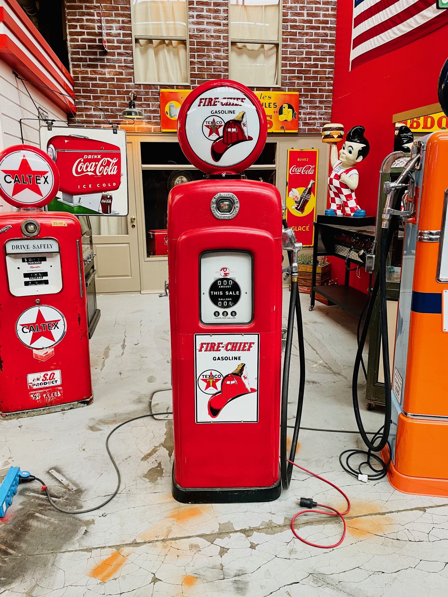 Texaco Fire Chief vintage American gas pump of 1948